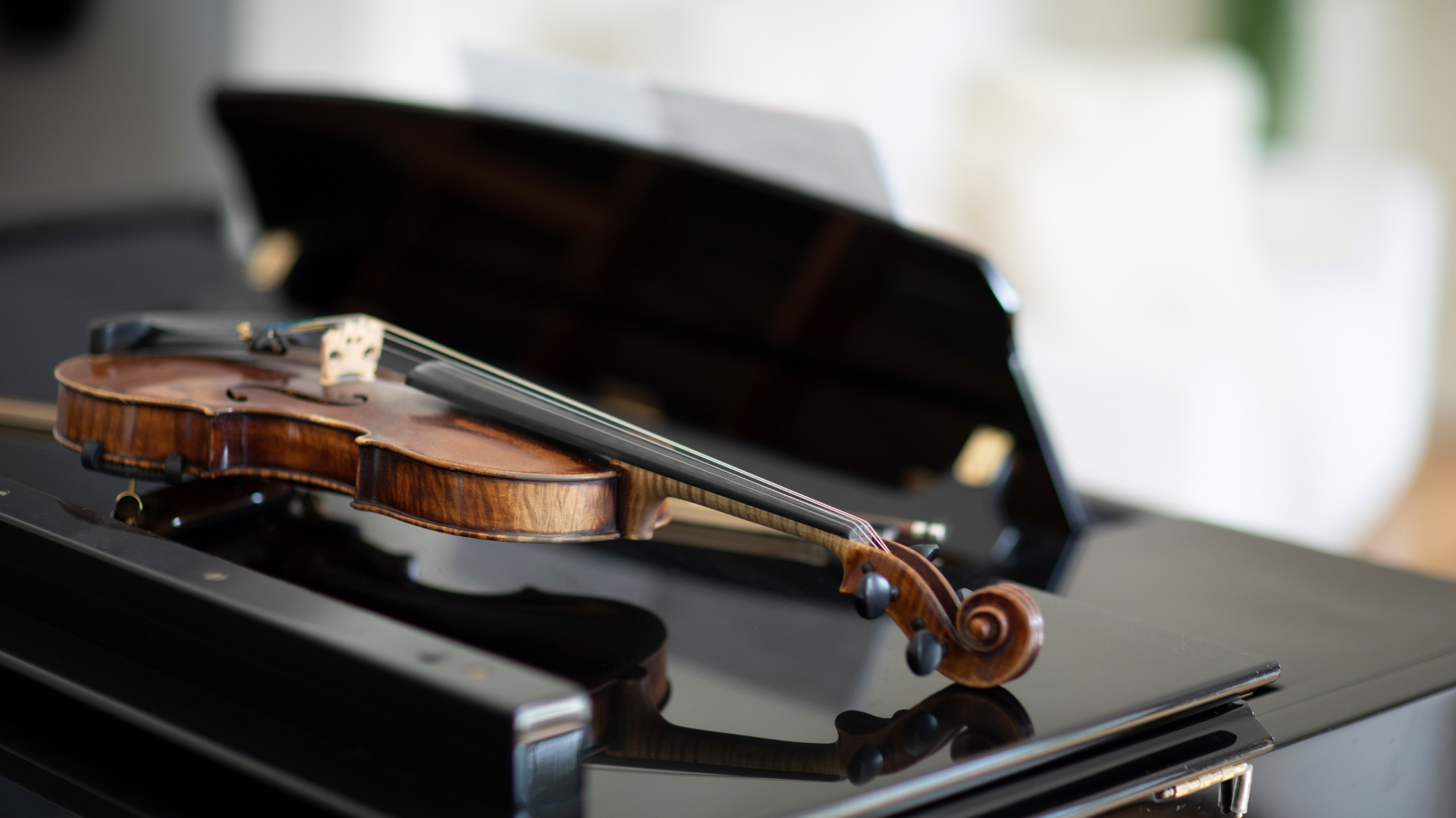 MAYA Music Academy | Private piano lessons in Genève